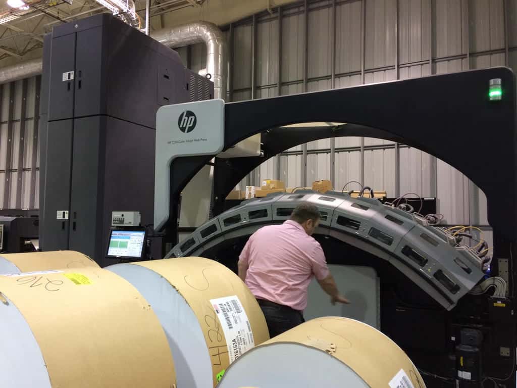 UC Press Visits Sheridan Printing Plant in Chelsea, MI - University of ...